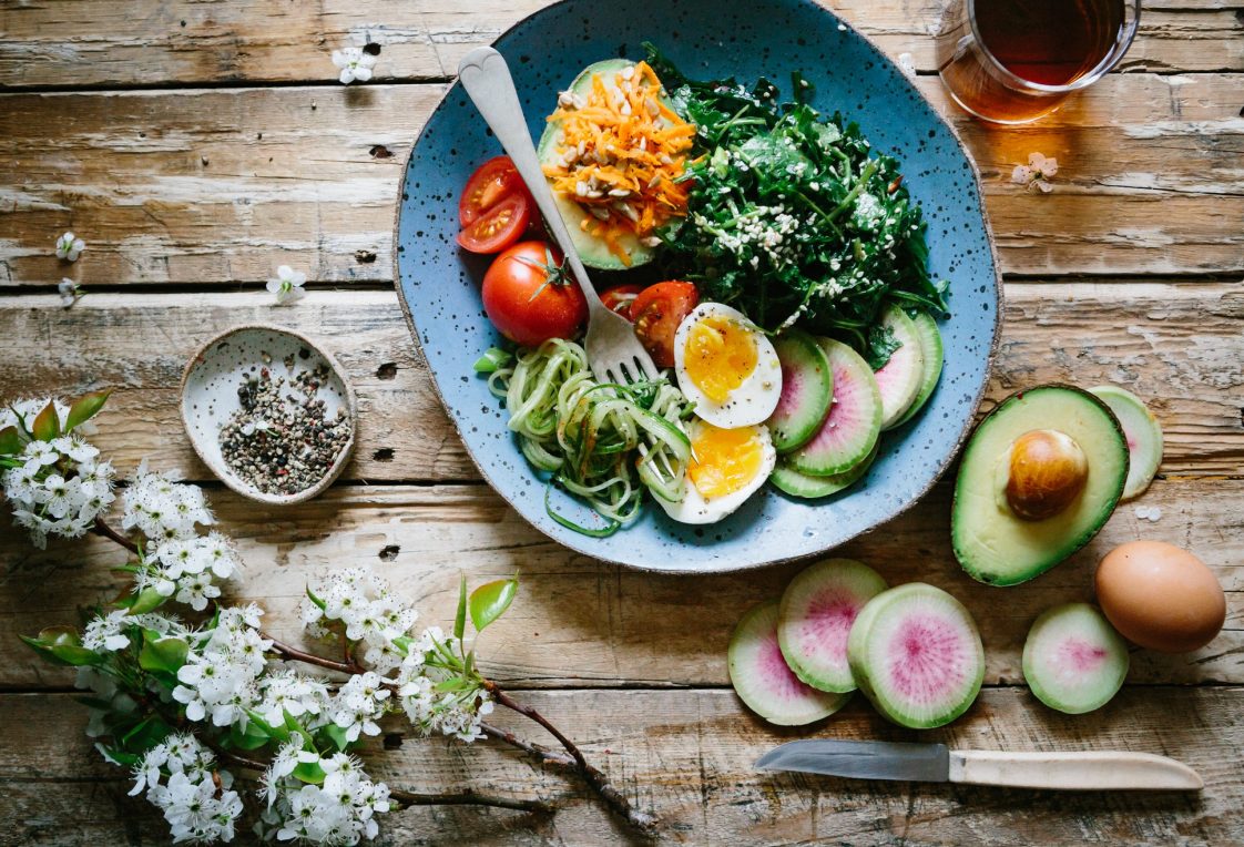 7 Tips for Eating Out on the Ketogenic Diet | GuestCanPost